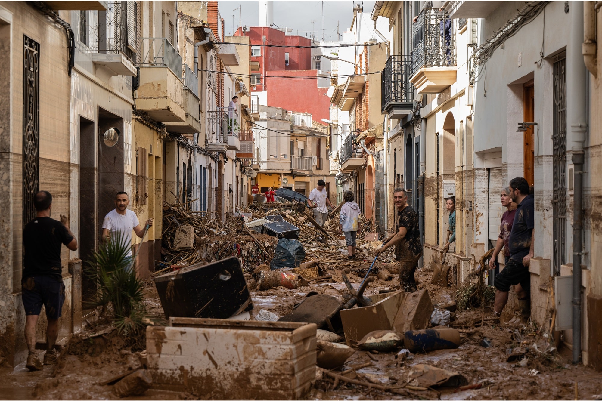 Valence 2024 : l'inondation qui a changé l'histoire — l'impact du ...